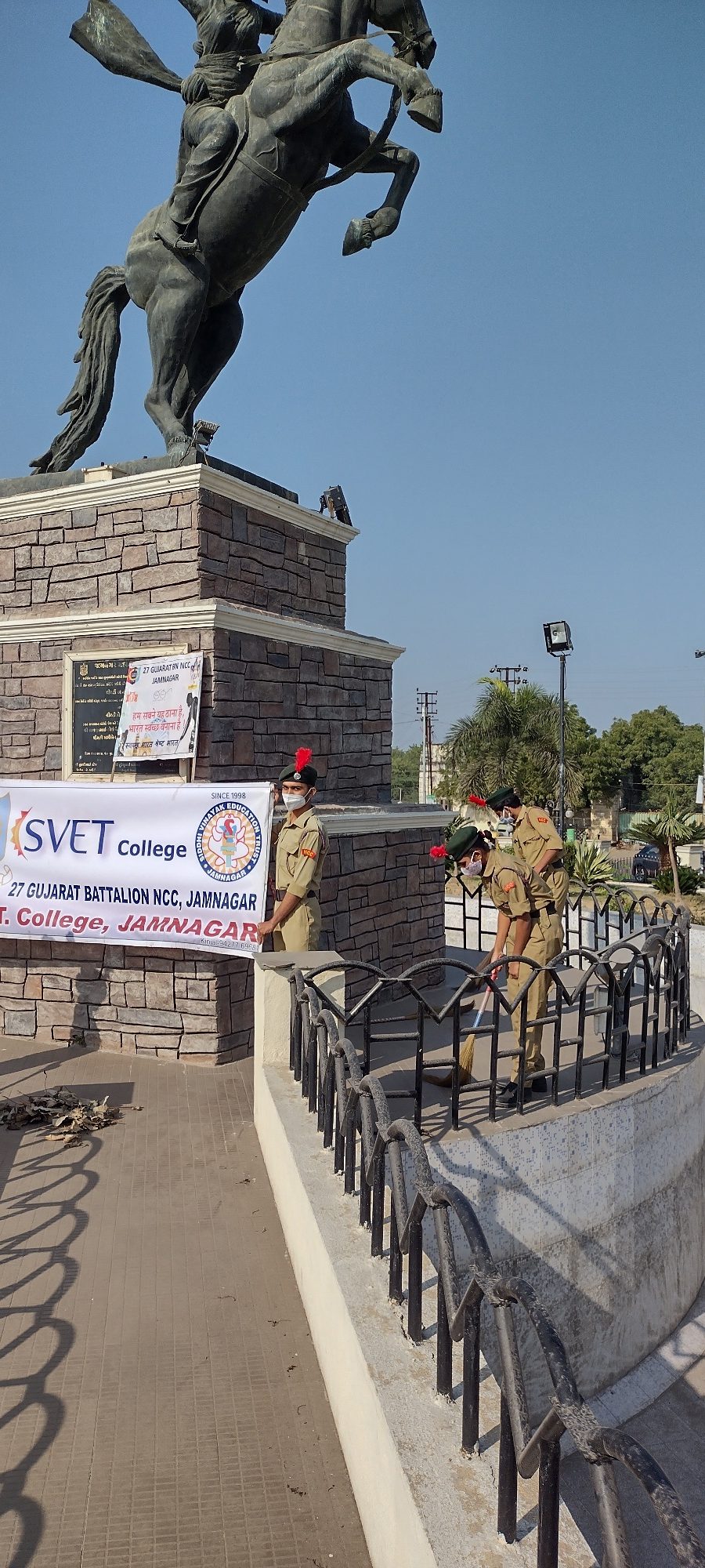 MAINETNANCE OF STATUE – India NCC