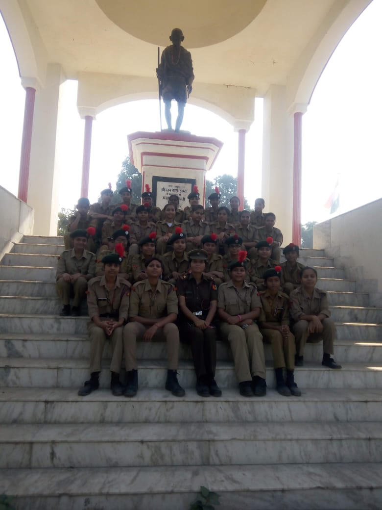 Spread awareness of road safety – India NCC