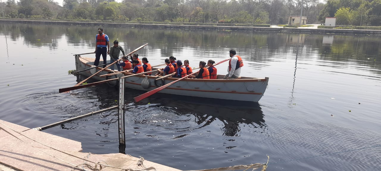 Boat pulling – India NCC