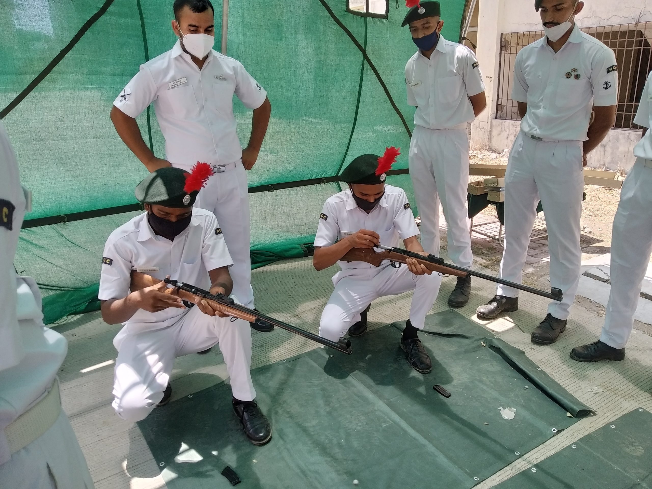 Weapon training – India NCC