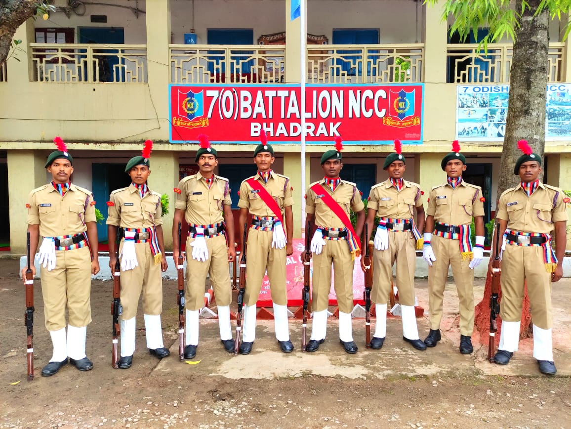 Guard practice (visit of group commander) – India NCC